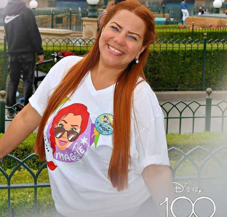 Maggie Mata – Pasaporte Mágico